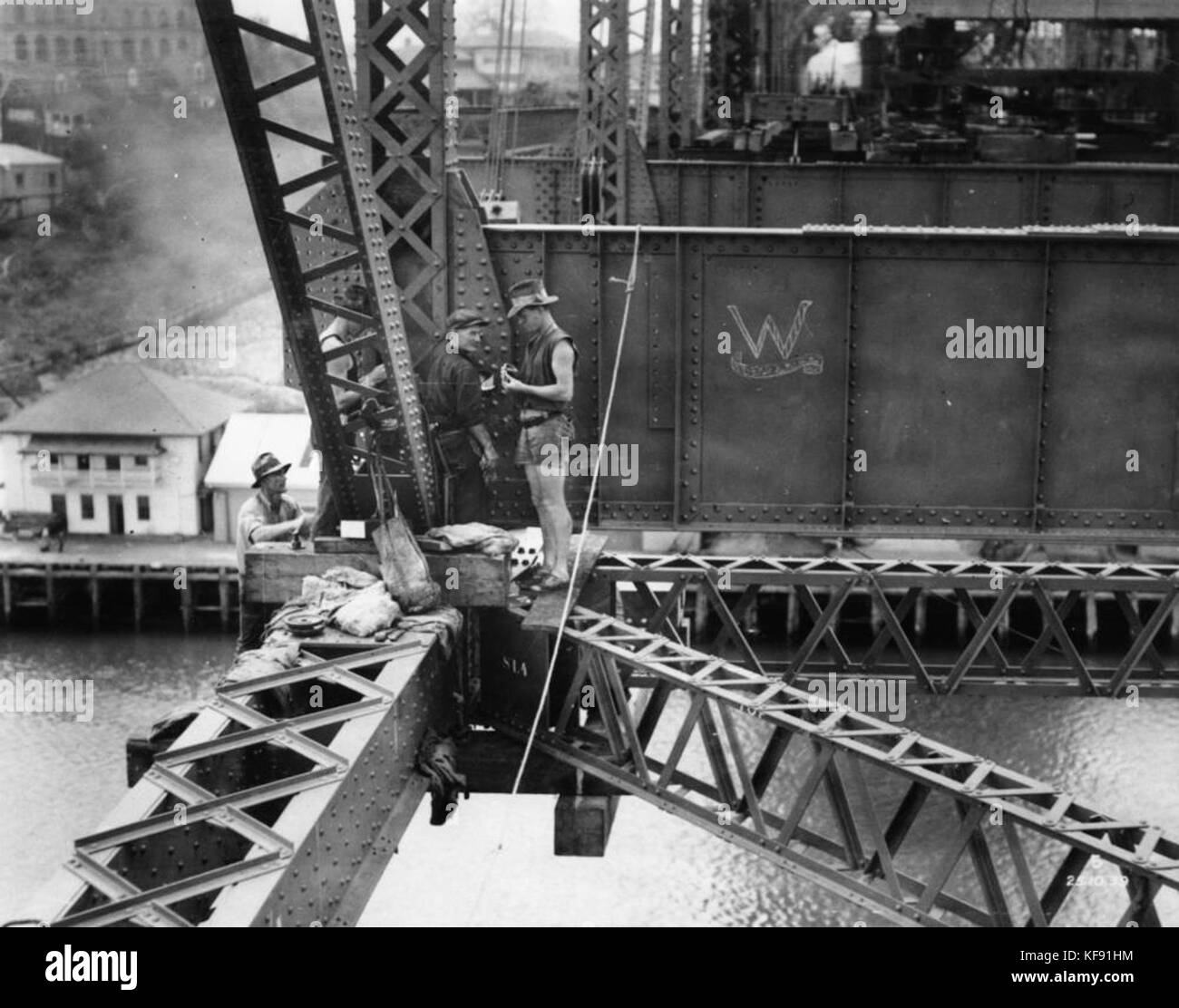 Story bridge brisbane Black and White Stock Photos & Images - Alamy