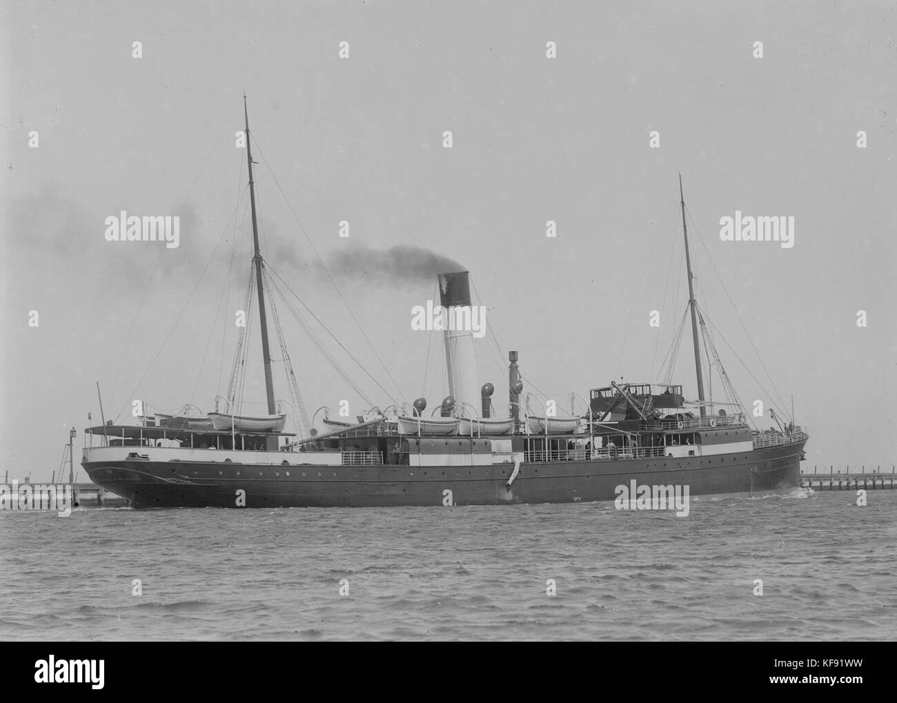 Peregrine (ship, 1891) SLV H91.250 1036 Stock Photo - Alamy
