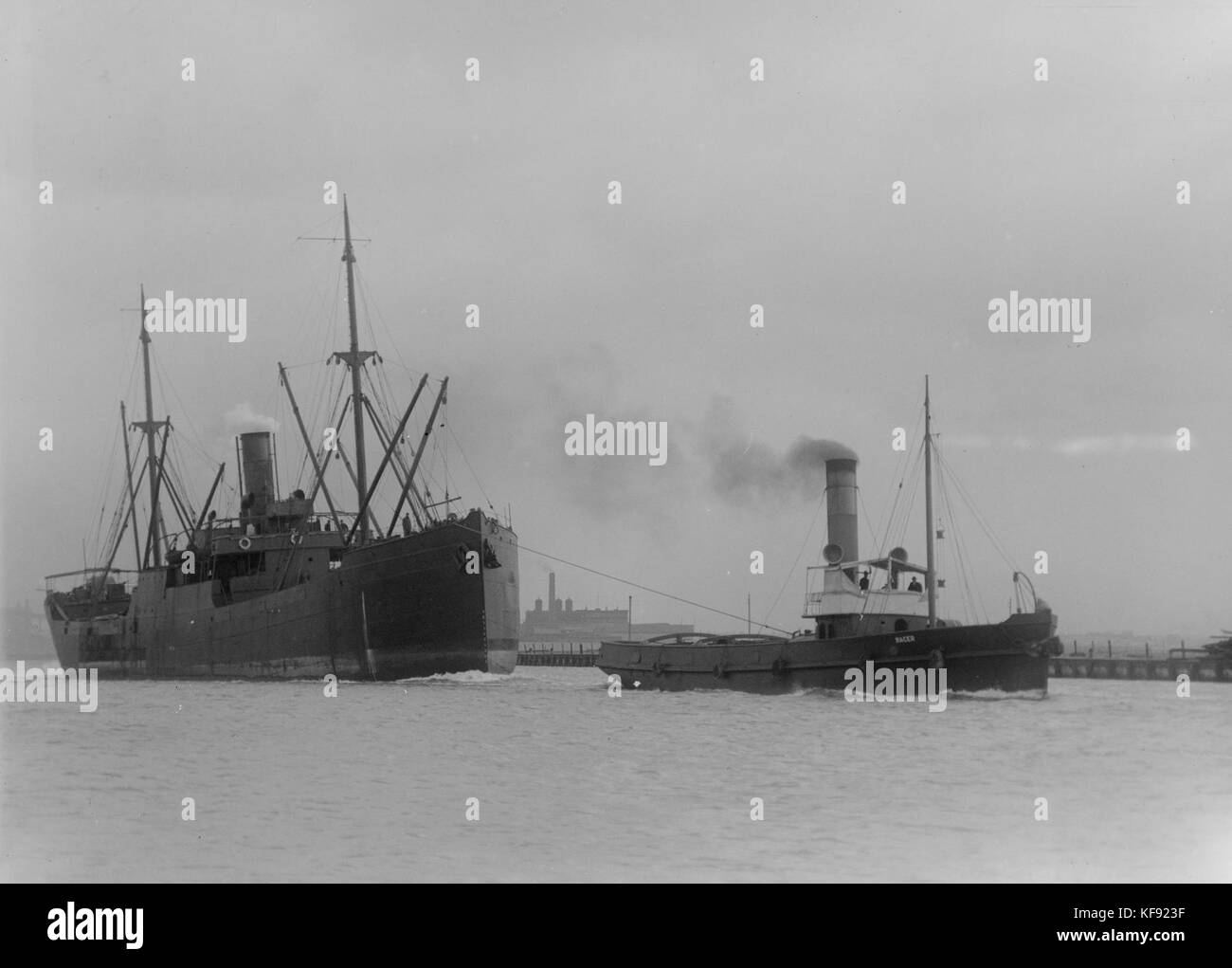 Racer (tugboat) SLV H91.108 2896 Stock Photo - Alamy