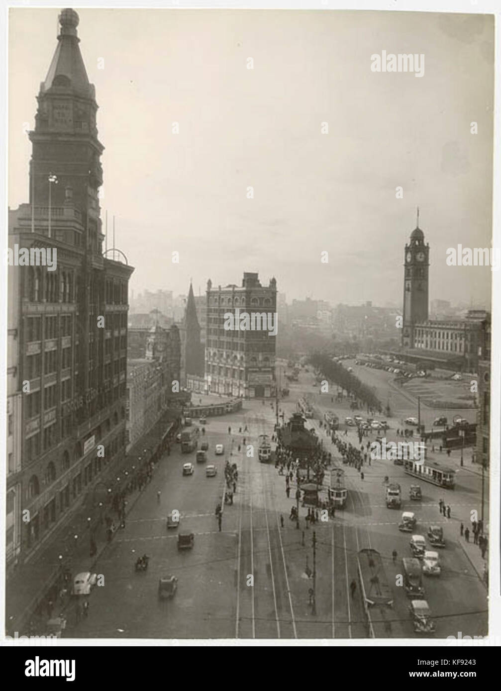 Railway Square ca. 1945 Stock Photo - Alamy