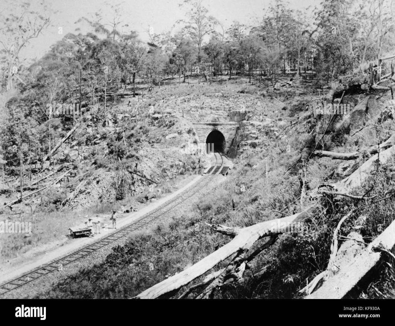 Toowoomba range Black and White Stock Photos & Images - Alamy