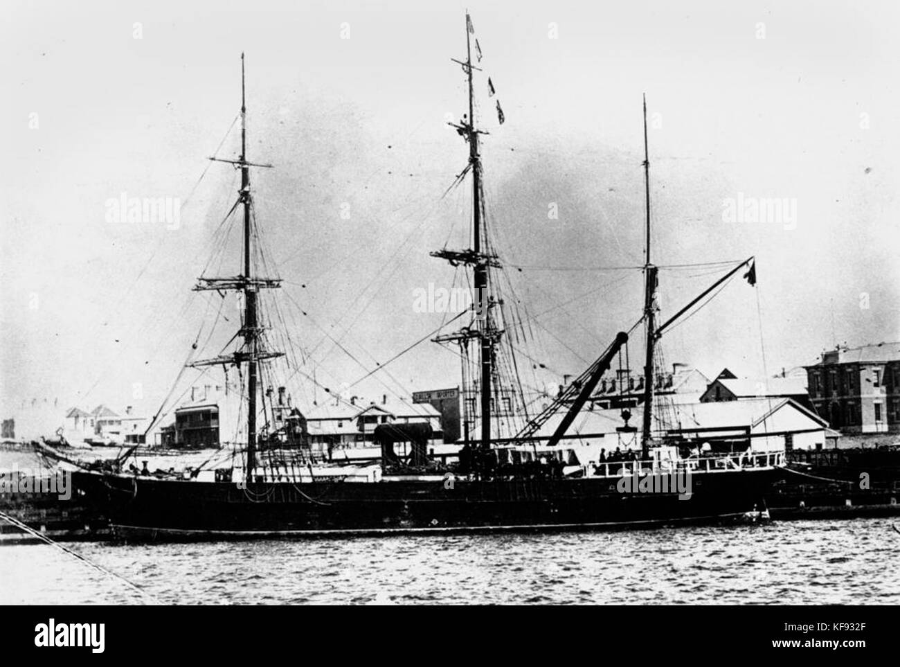 This entry refers to the ship 'Heather Belle,' likely a vessel used for ...