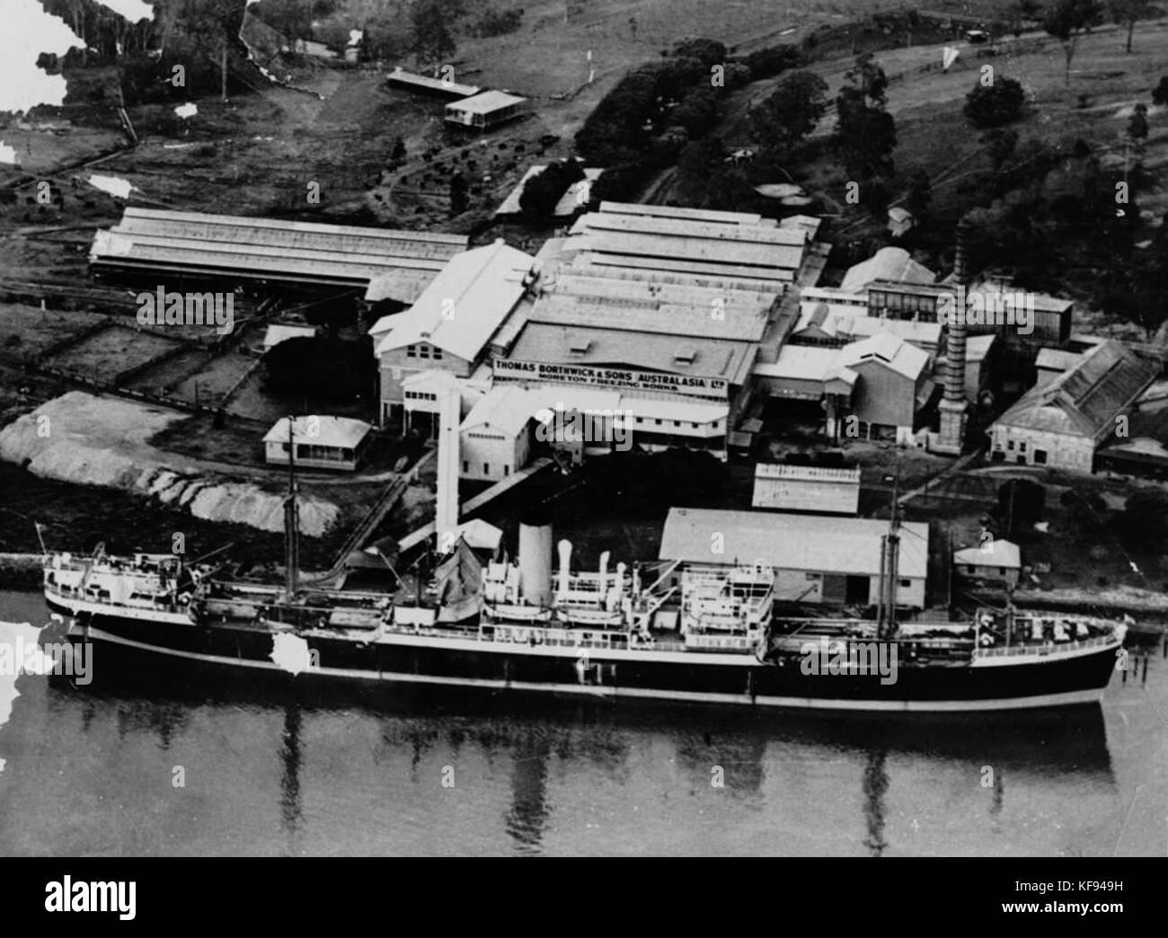 Freezing works Black and White Stock Photos & Images - Alamy