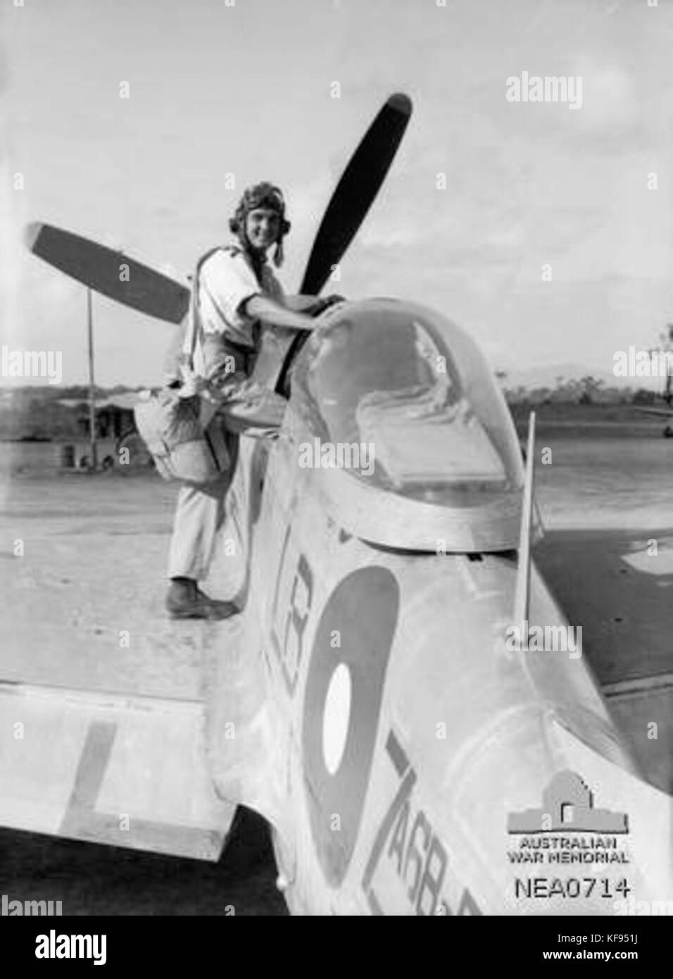 Flying Officer Terry of 84 Squadron RAAF with Mustang at Ross River Qld ...