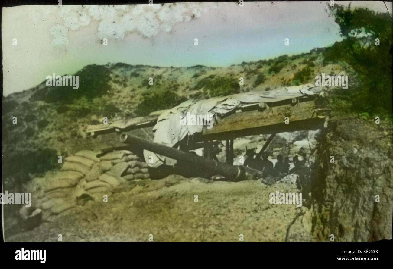 4.7 inch gun at ANZAC in colour Stock Photo - Alamy