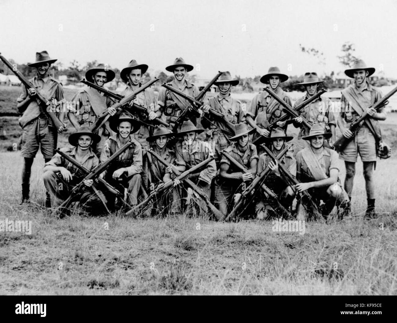 1 124166 Soldiers at the Enoggera Army Camp, Brisbane, 1940 Stock Photo ...