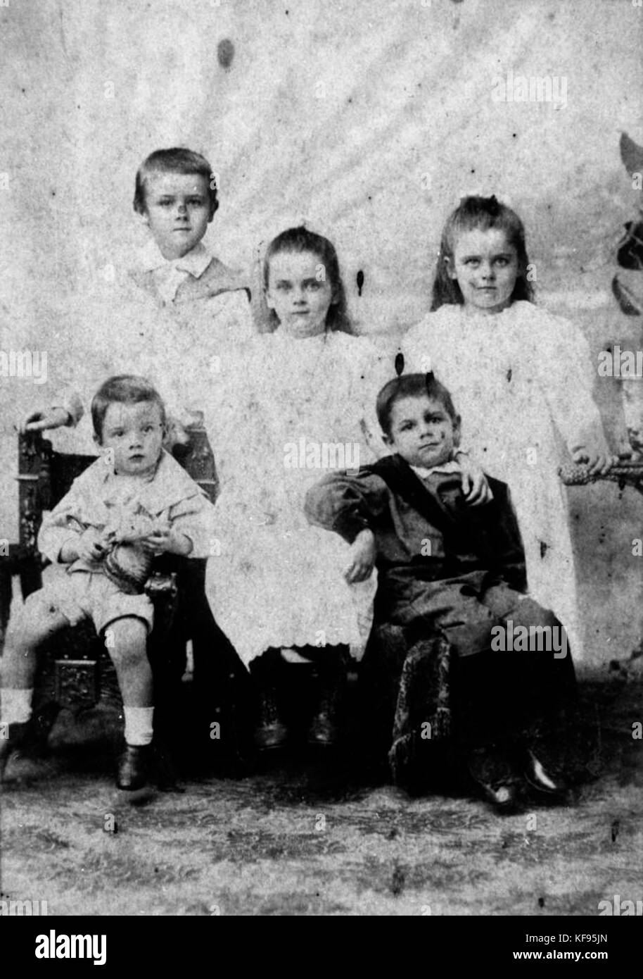 1 128698 Bell children of 'Verona' at Coorparoo, Brisbane, ca. 1896 ...