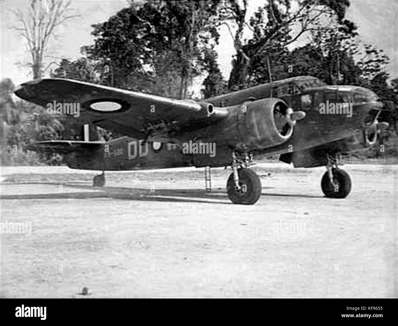 15 Squadron RAAF Beaufort in New Guinea 1945 AWM OG2959 Stock Photo - Alamy