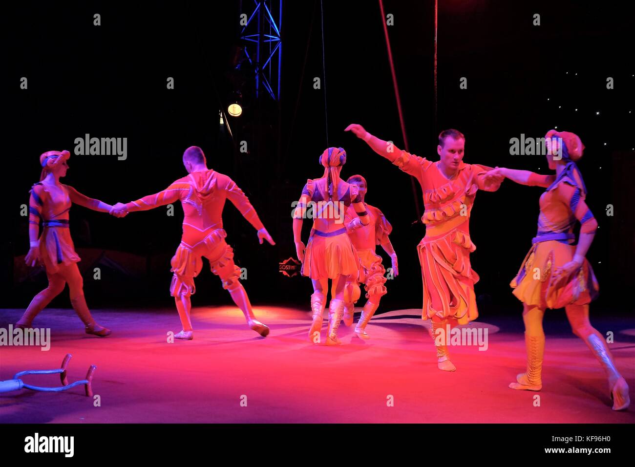 circus swaying pole act Stock Photo - Alamy