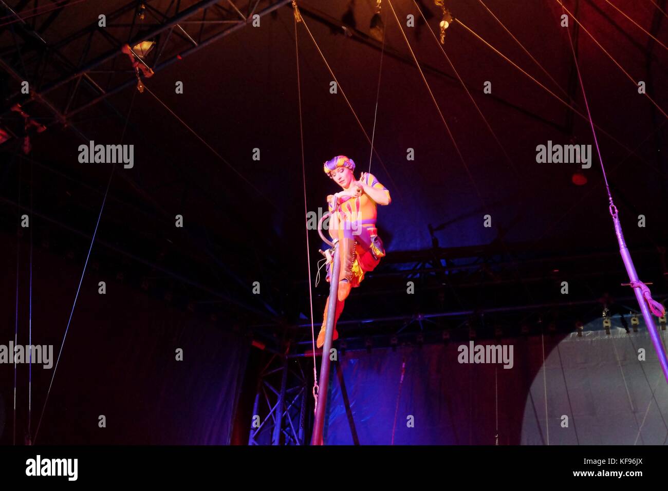 circus swaying pole act Stock Photo - Alamy