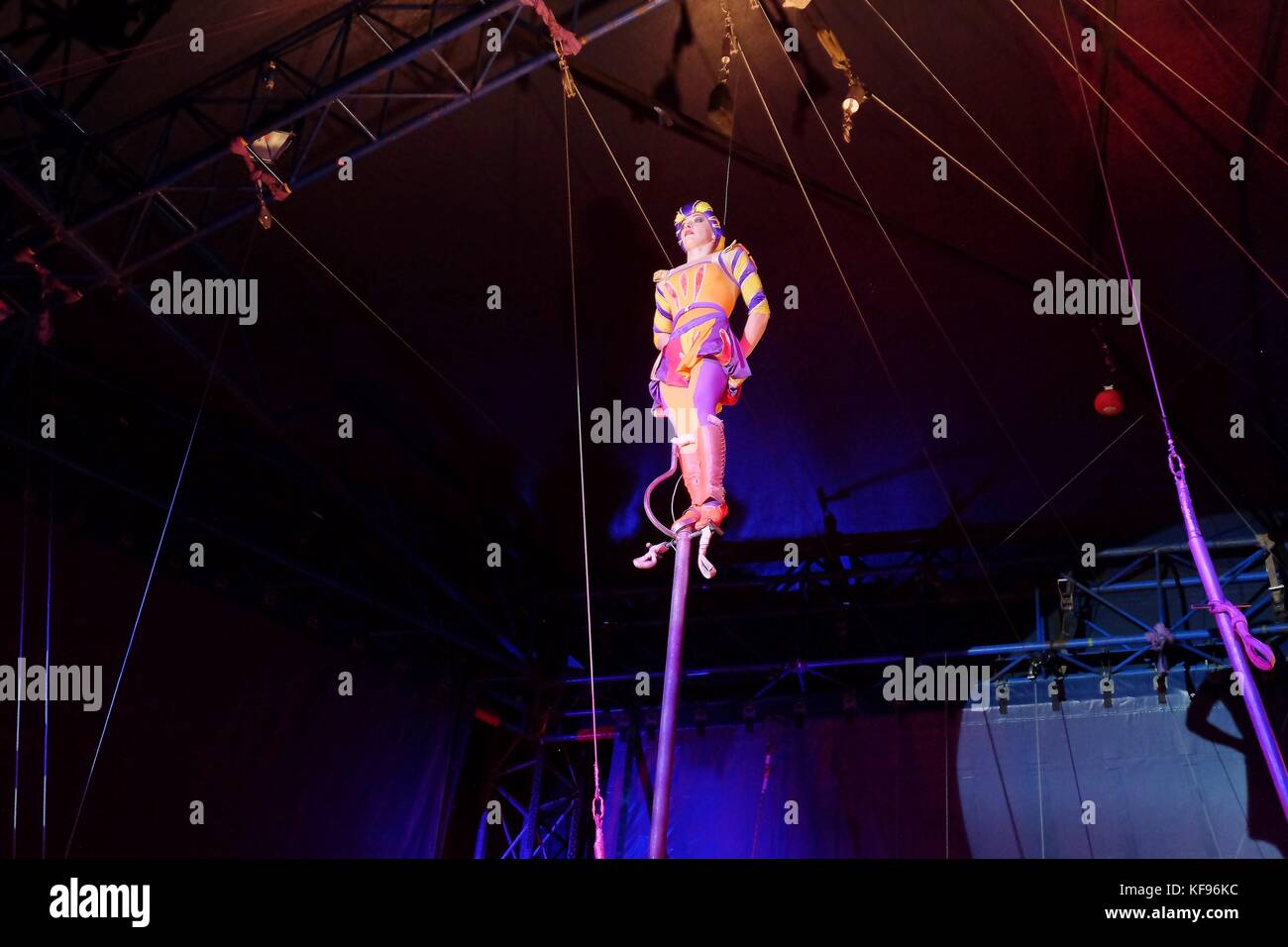 circus swaying pole act Stock Photo - Alamy