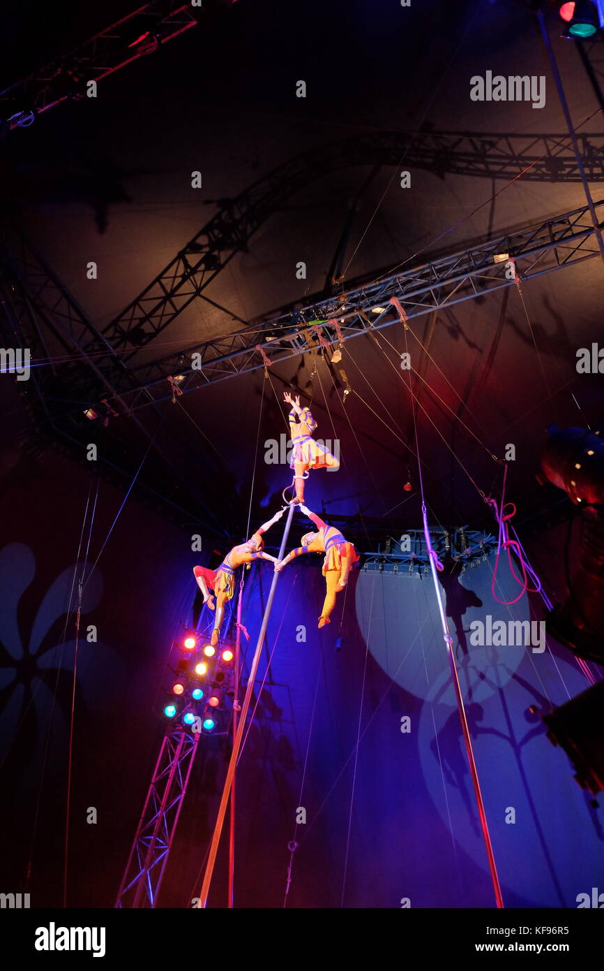 circus swaying pole act Stock Photo - Alamy