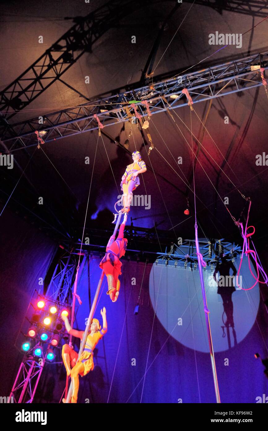 circus swaying pole act Stock Photo - Alamy