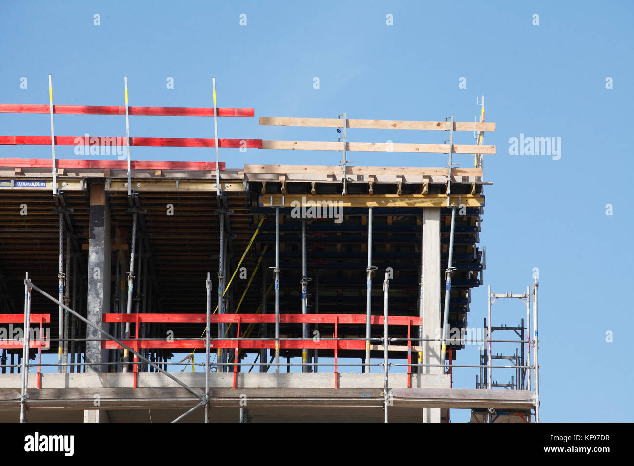 Site scaffold hi-res stock photography and images - Alamy