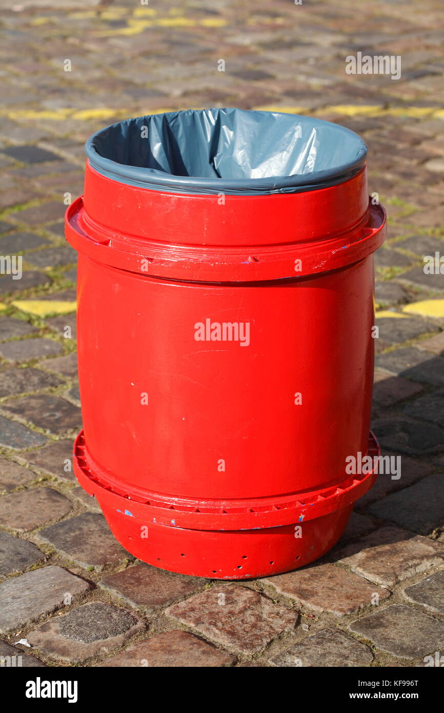 red public garbace can, waste bin Stock Photo - Alamy