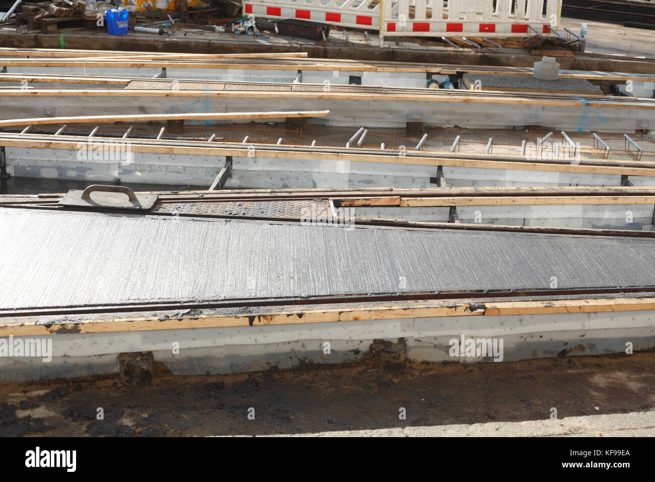 streetcar rail tracks Stock Photo - Alamy