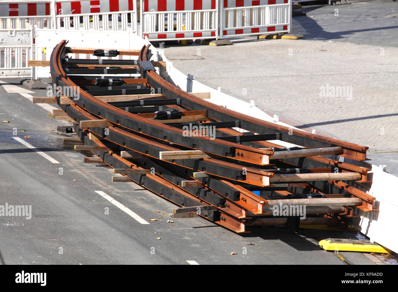 streetcar rail tracks Stock Photo - Alamy
