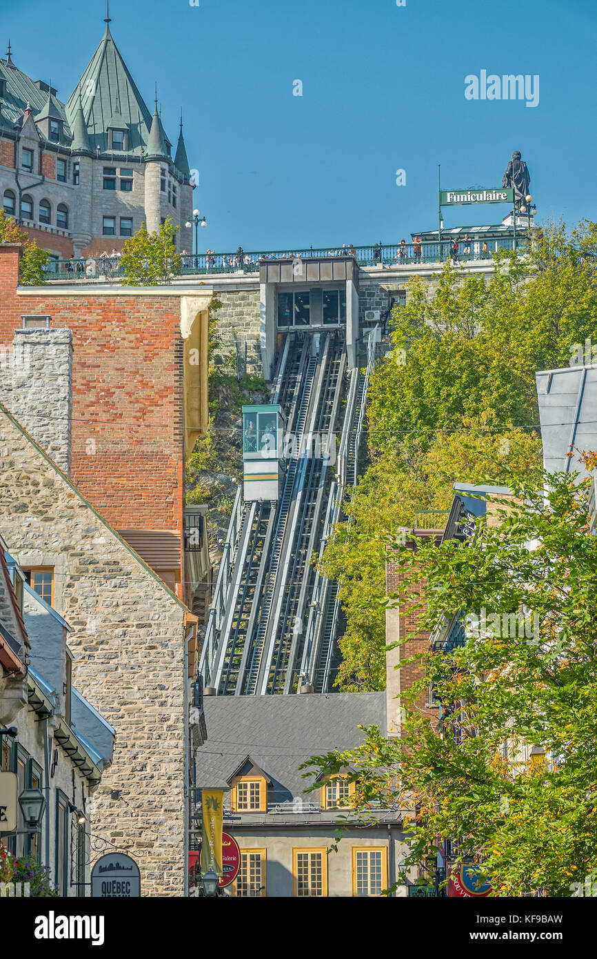 Old quebec city funiculaire hi-res stock photography and images - Alamy