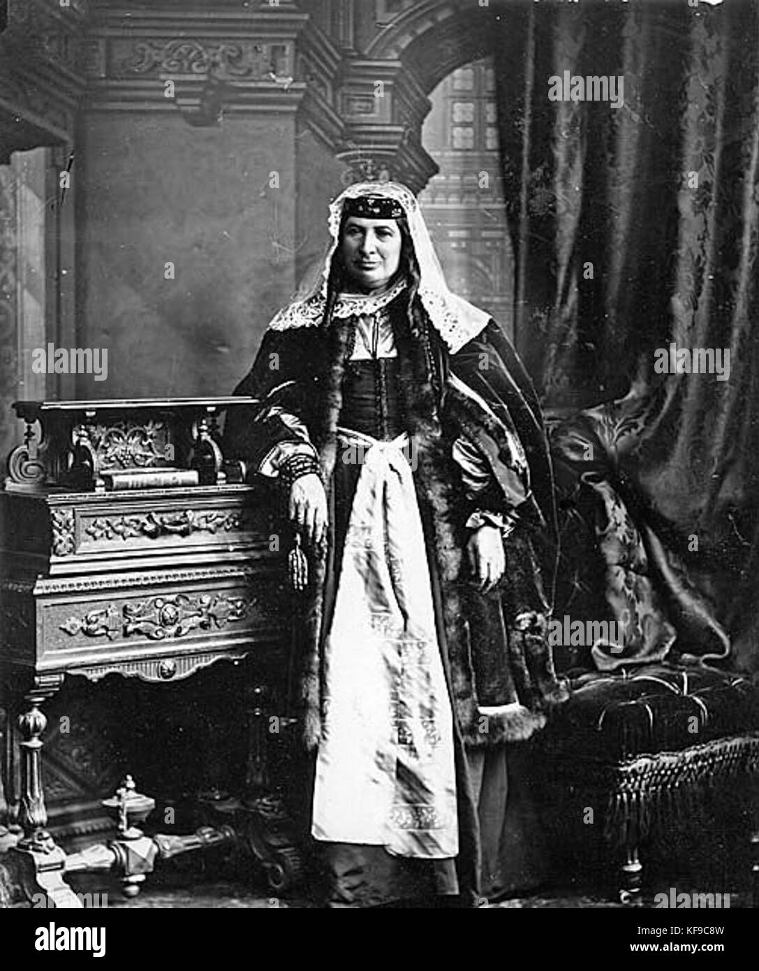 Rich merchant Black and White Stock Photos & Images - Alamy