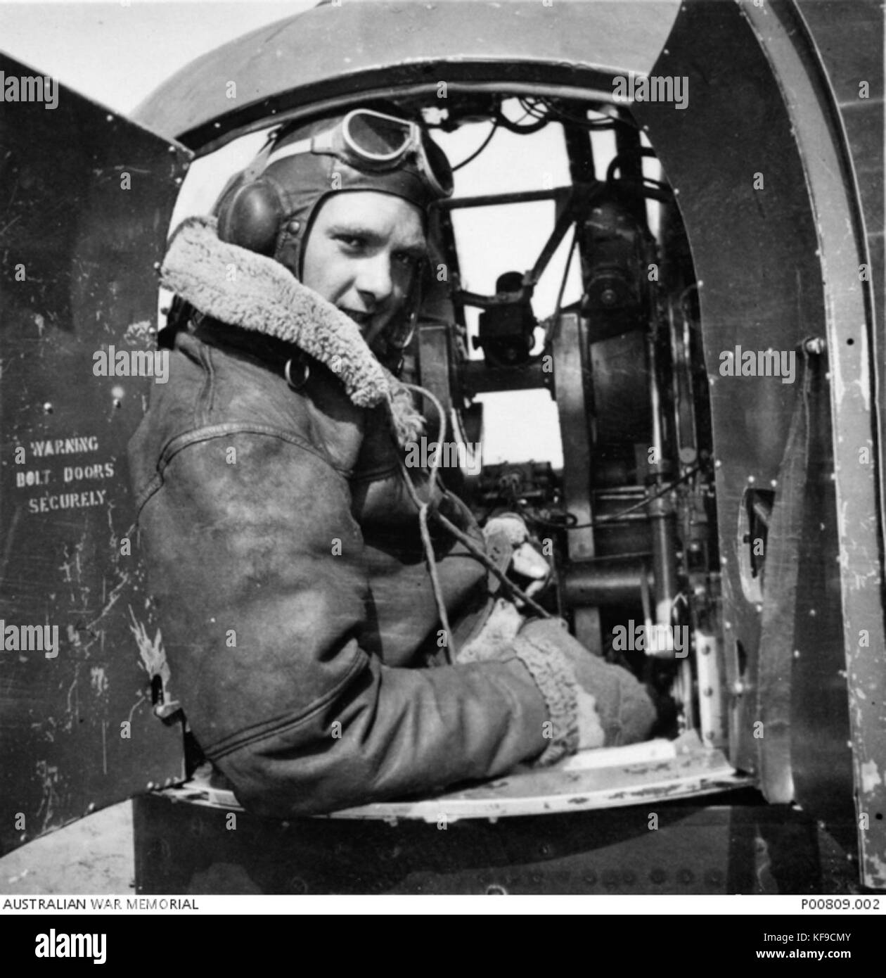 Tail gunner hi-res stock photography and images - Alamy