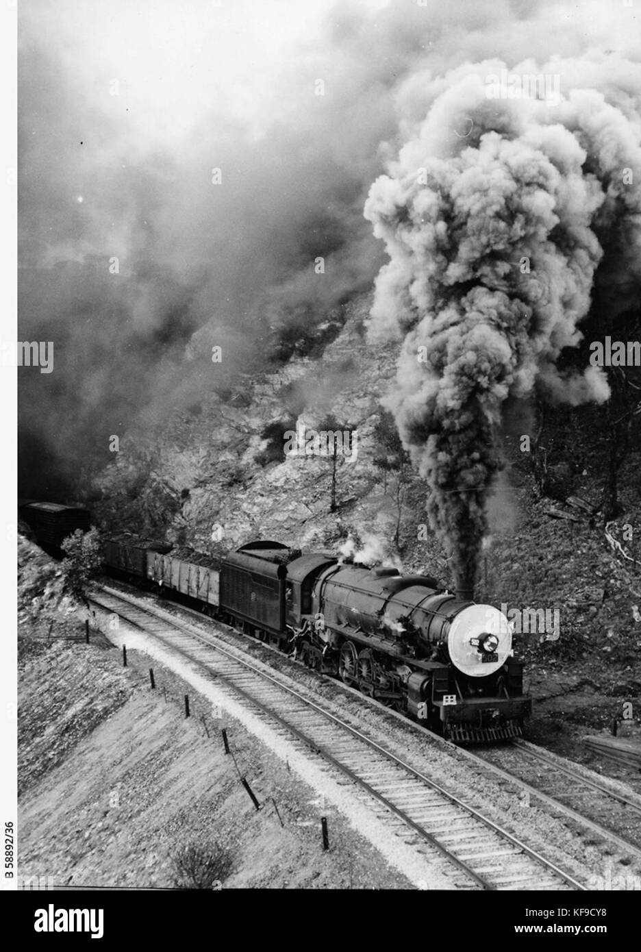 500 class hi-res stock photography and images - Alamy