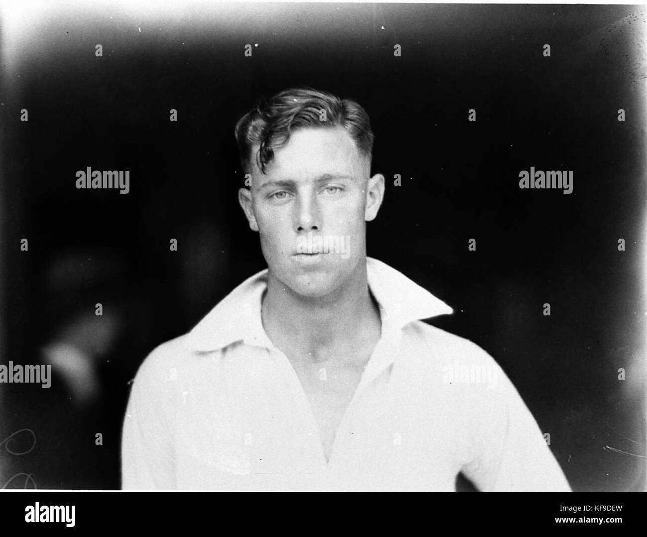9461 Portrait of cricketer Ern Bromley Stock Photo - Alamy