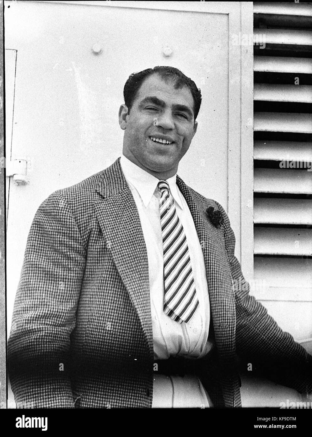 19057 American wrestler Jumping Joe Savoldi taken for Leichhardt ...