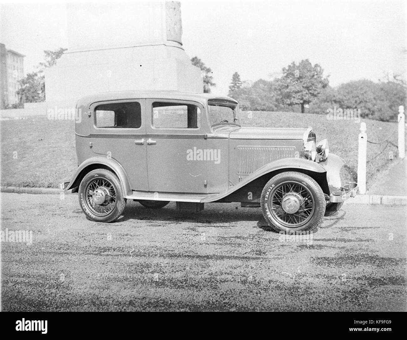 7366 English Standard sedan Australian Barnet Glass tyres Stock Photo ...
