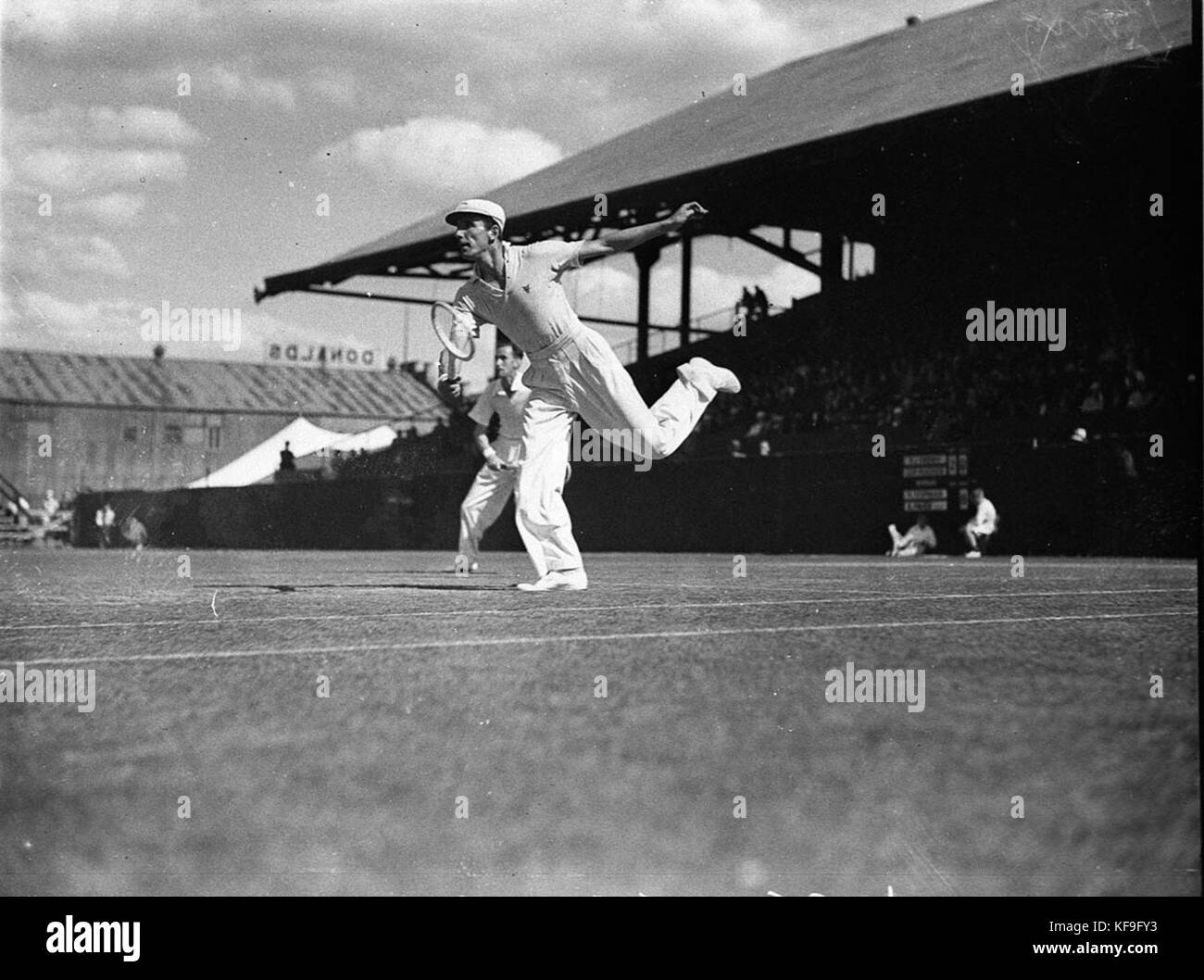 Fred perry sport tennis hi-res stock photography and images - Alamy