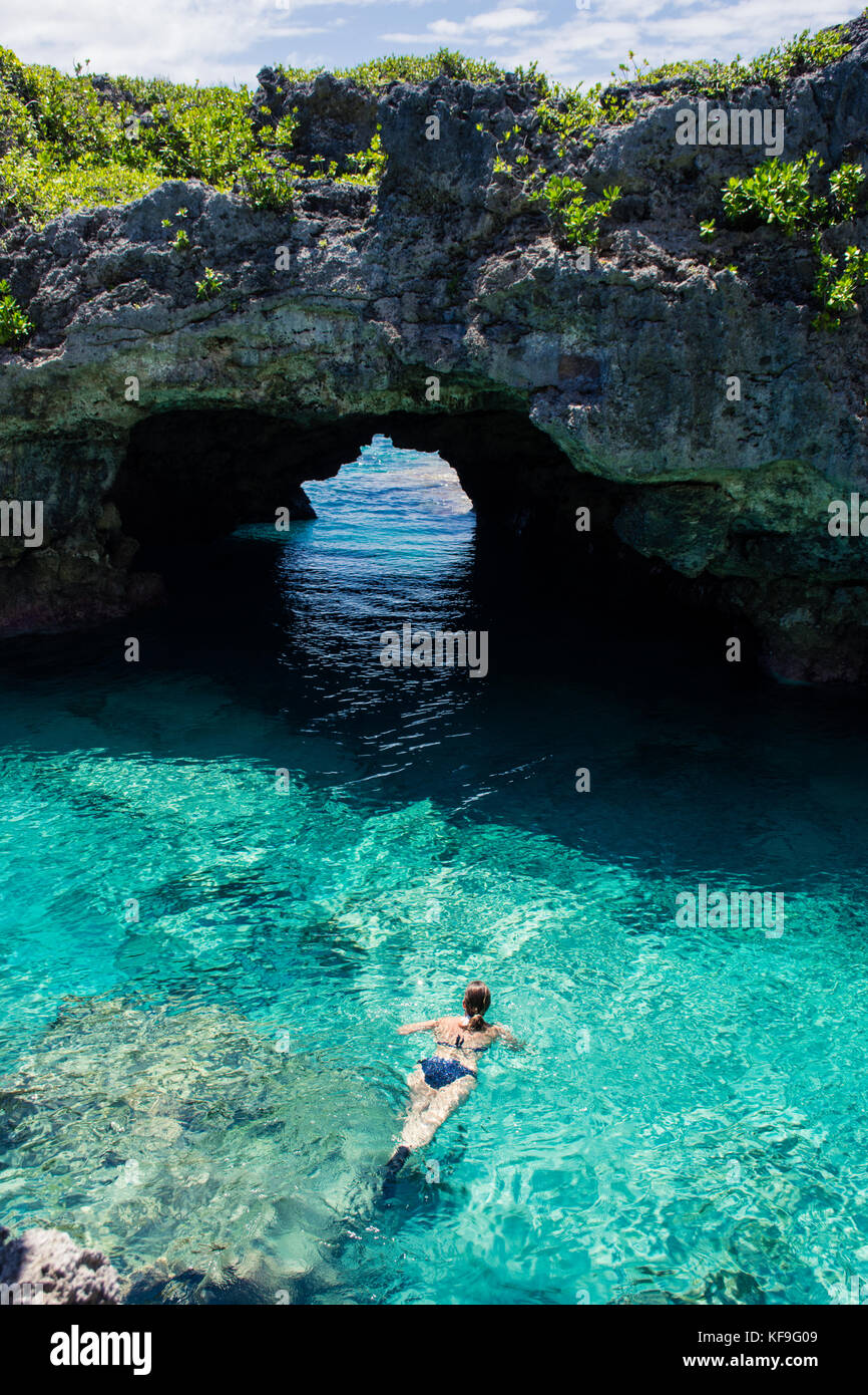 Limu Pool High Resolution Stock Photography and Images - Alamy