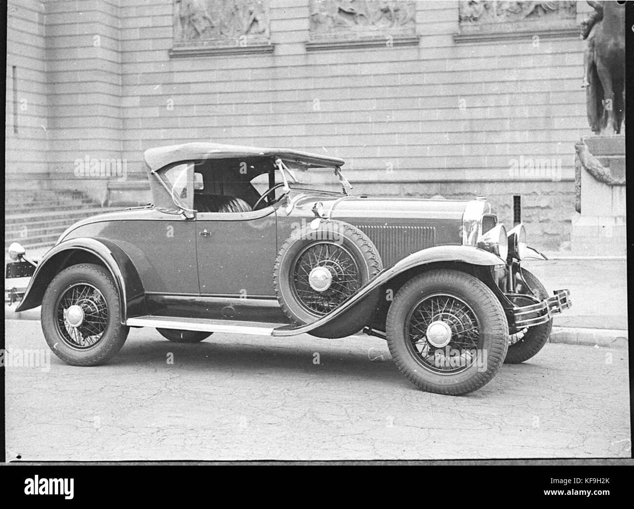 19263 Liberty Motors cars taken for Telegraph classified ads Stock ...