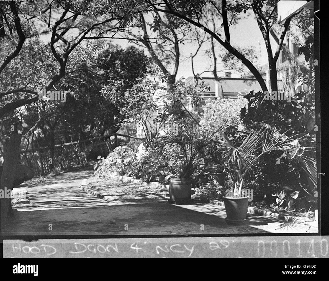 South head Black and White Stock Photos & Images - Alamy