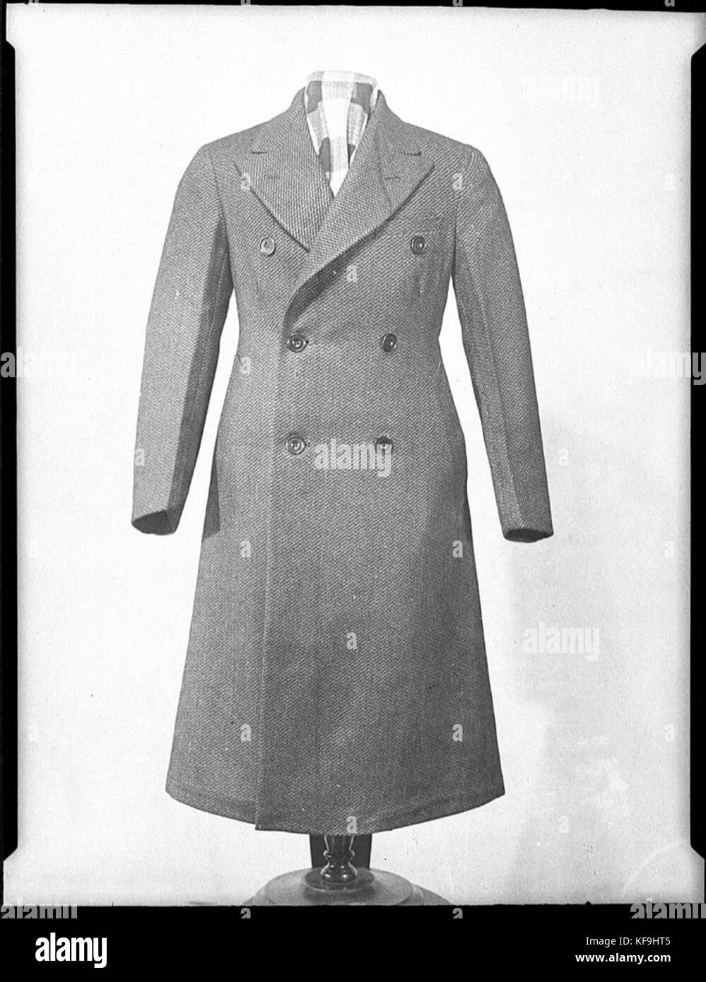 Overcoat mens hi-res stock photography and images - Alamy