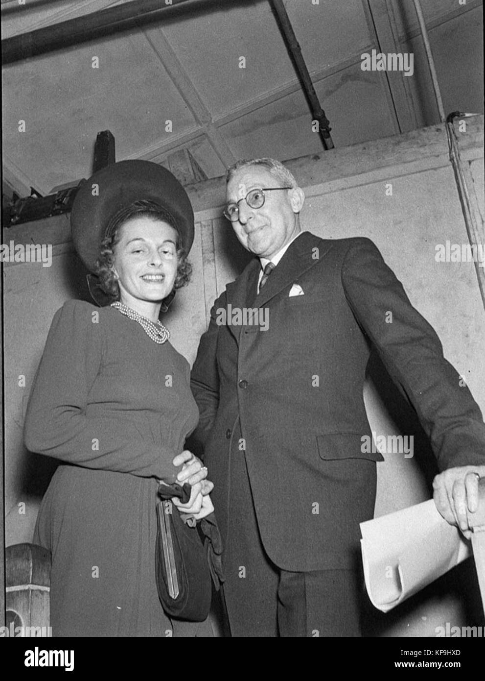 25148 Patricia and Pat Minchin Stock Photo - Alamy