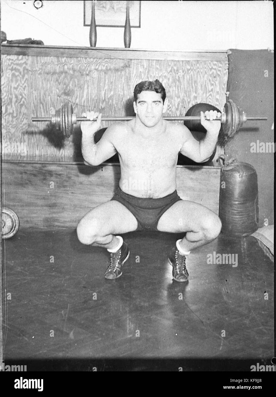 21854 Sammy Stein taken for Stadiums Ltd Stock Photo - Alamy