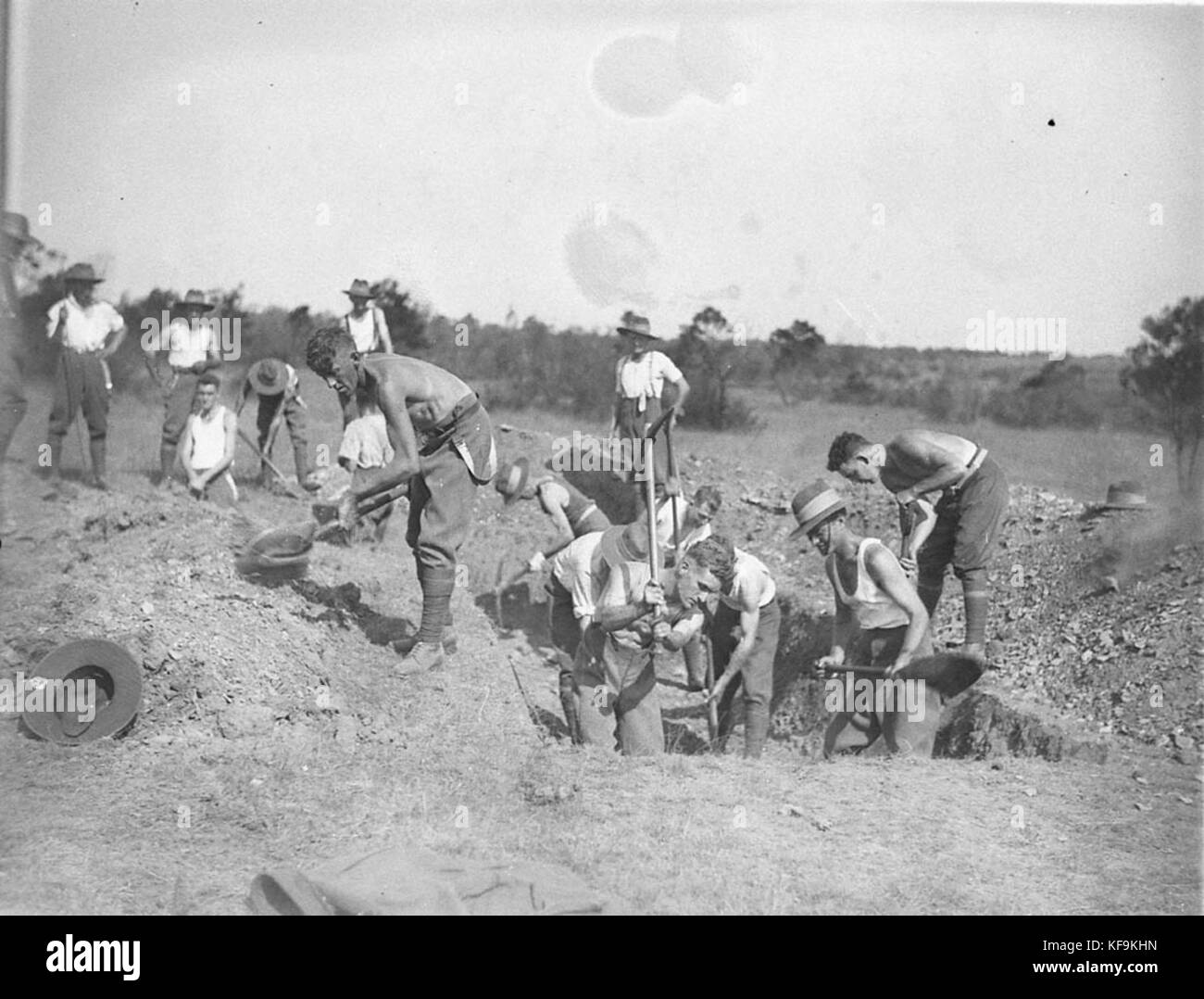 Dig trenches hi-res stock photography and images - Alamy