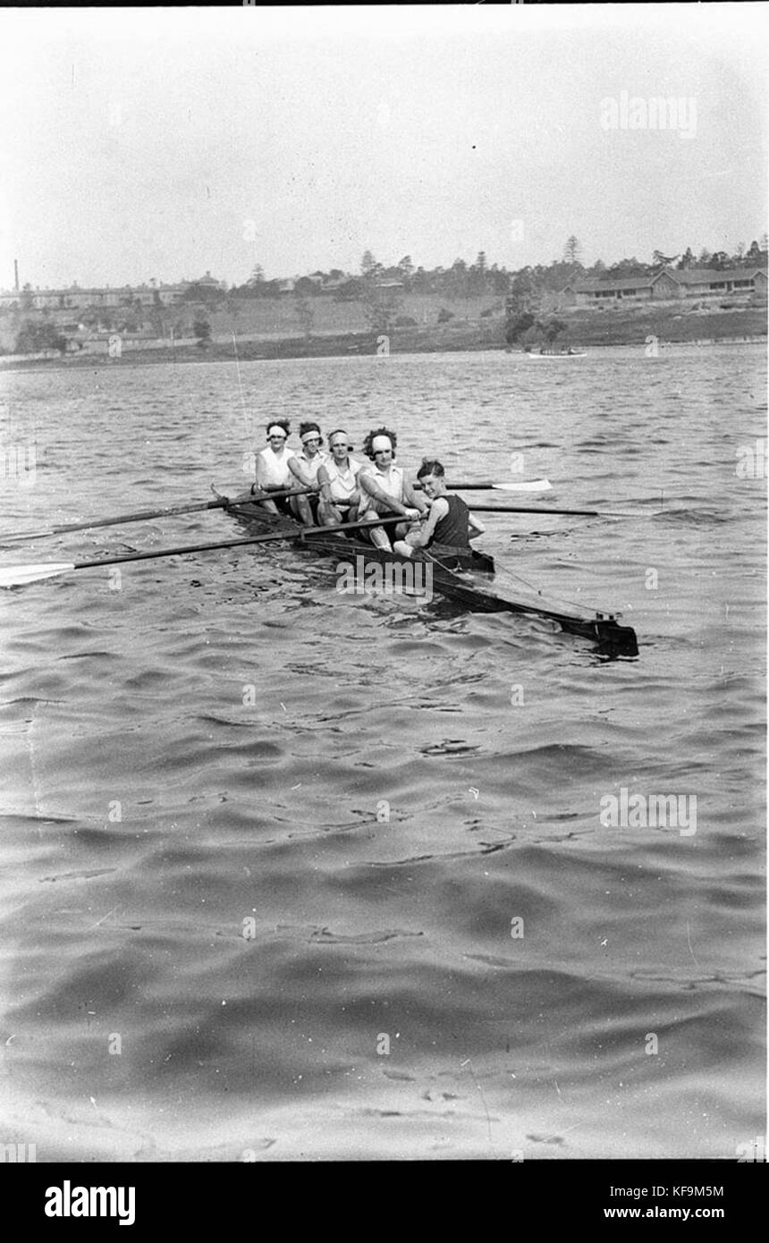 Womens teamwork Black and White Stock Photos & Images - Alamy