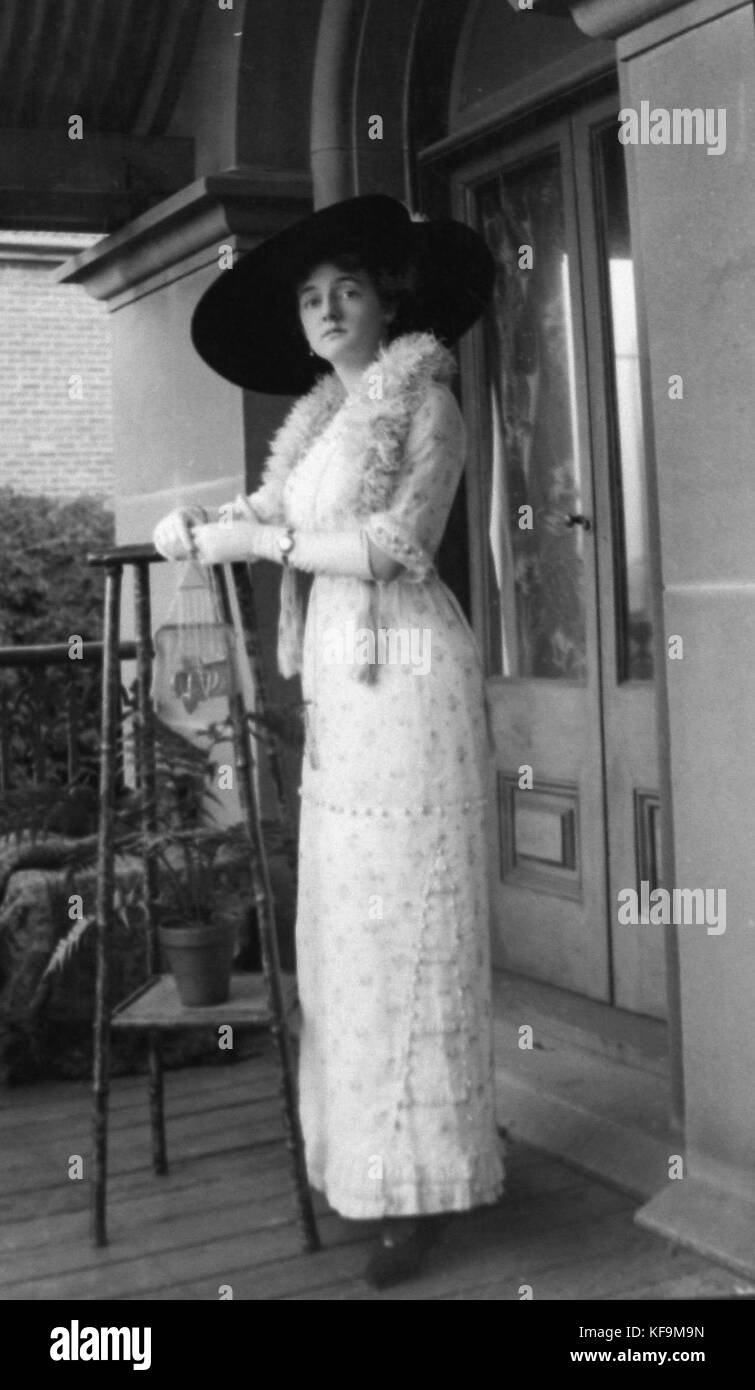 Hood on head Black and White Stock Photos & Images - Alamy