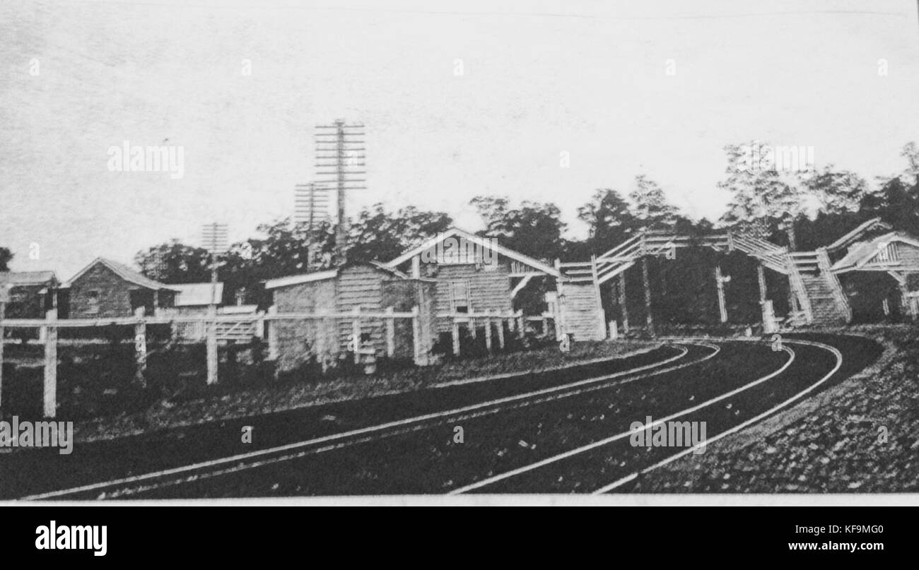 Darra Railway Station Stock Photo - Alamy