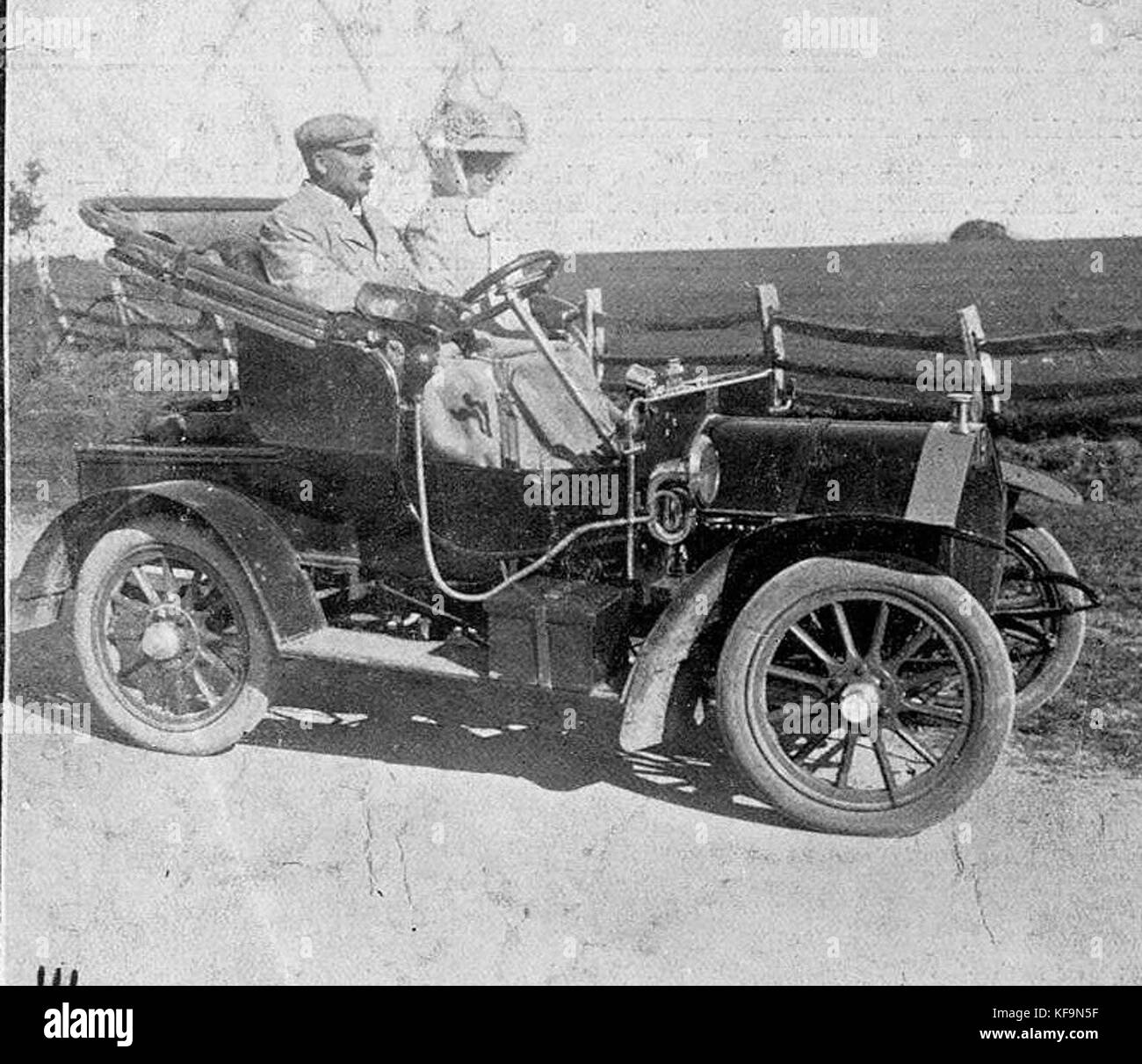 Humber vintage car hi-res stock photography and images - Alamy