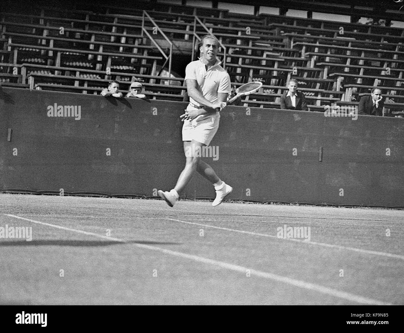 Henner Black and White Stock Photos & Images - Alamy