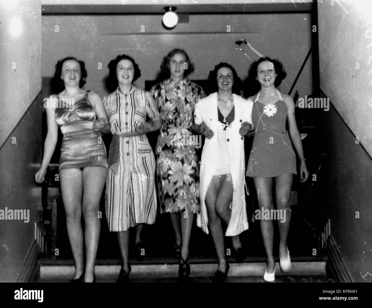 1930s fashion illustration hi-res stock photography and images - Alamy