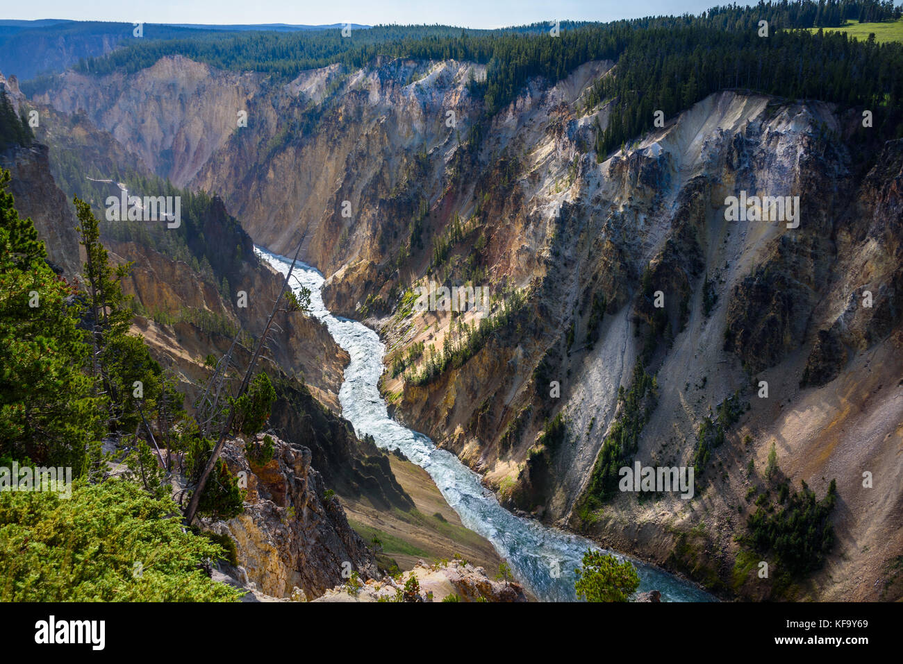 Lower yellowstone falls peak flow hi-res stock photography and images ...