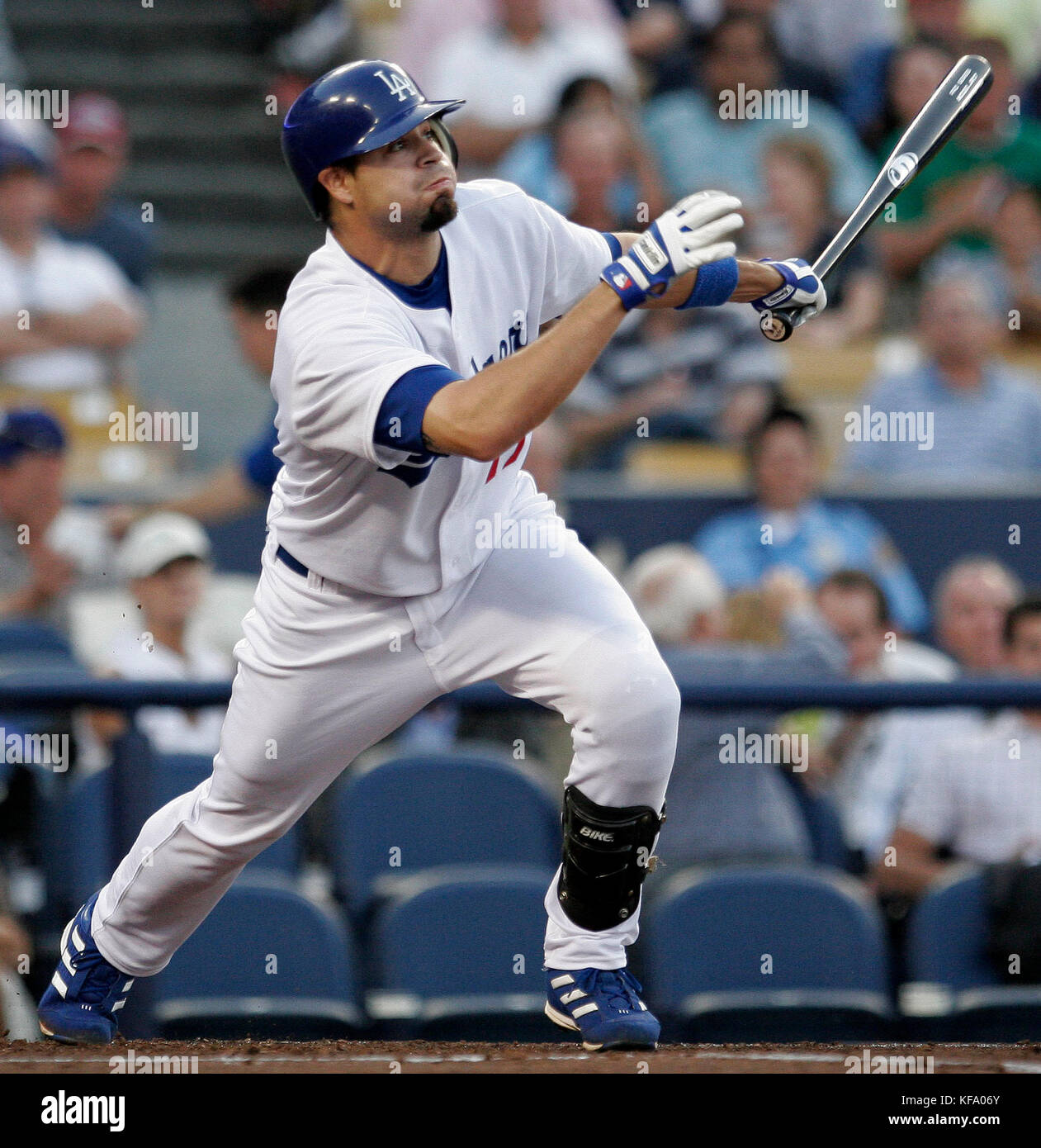 Los Angeles Dodgers' Jason Repko hits a three-run double off Cincinnati ...