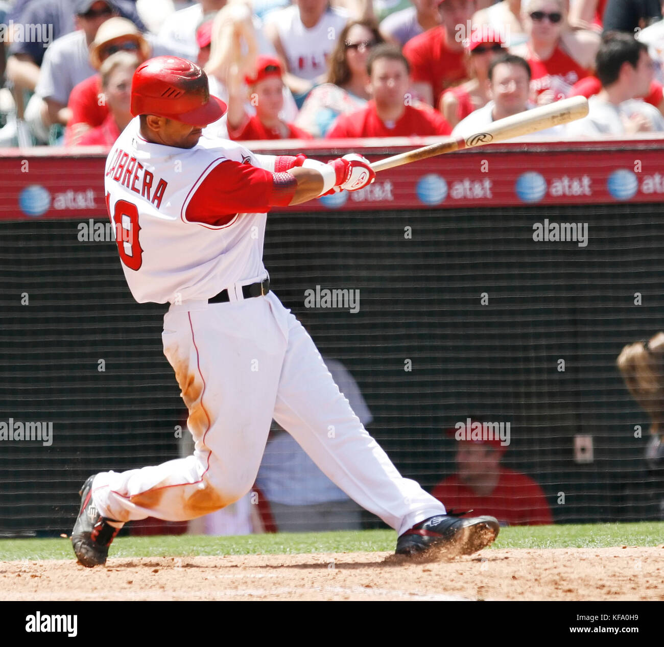 Athlete with garland hi-res stock photography and images - Alamy