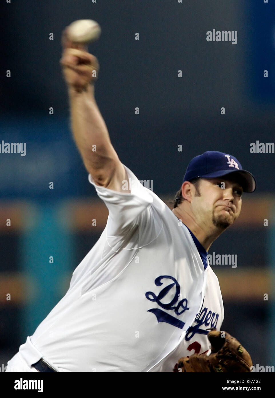 Los Angeles Dodgers' Brad Penny pitches against the Colorado Rockies ...