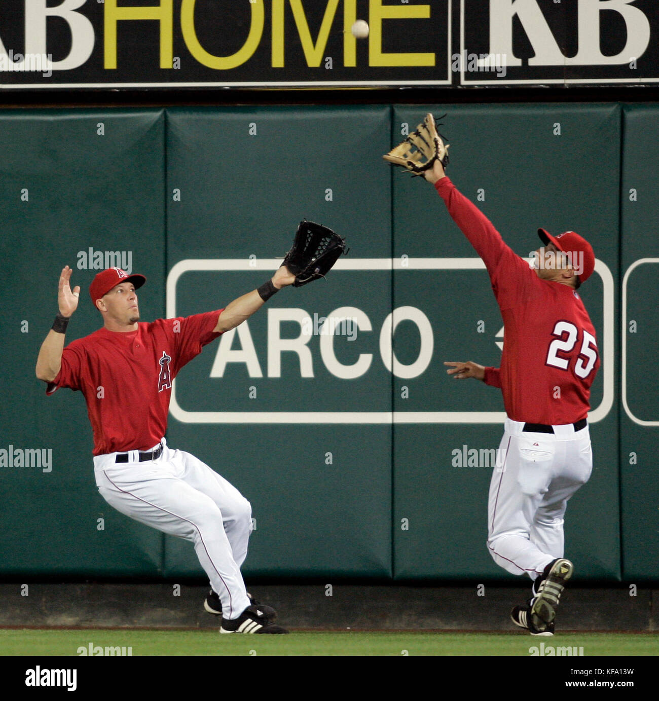 Los Angeles Angels outfielders Nick Gorneault, right, and Tommy Murphy ...