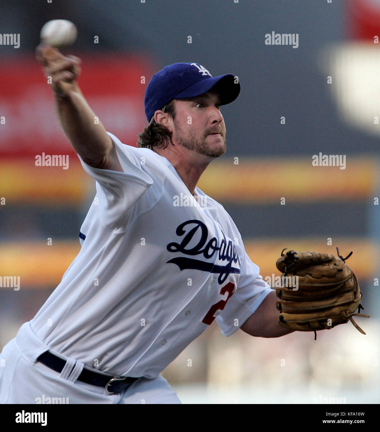 Los Angeles Dodgers' Derek Lowe pitches against the Atlanta Braves during the first inning of a ...