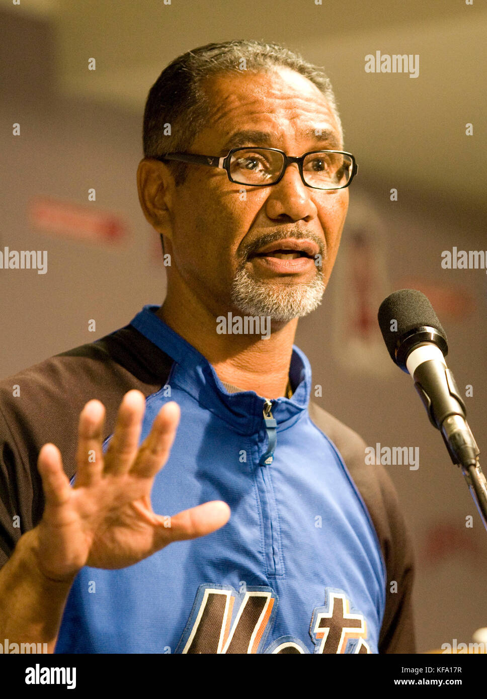 Jerry manuel hi-res stock photography and images - Alamy