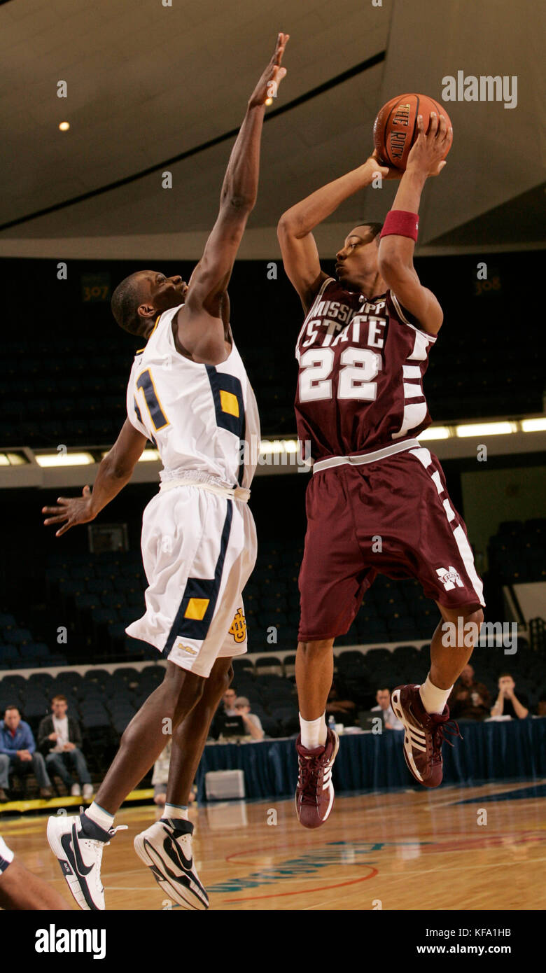 Barry sanders hi-res stock photography and images - Alamy